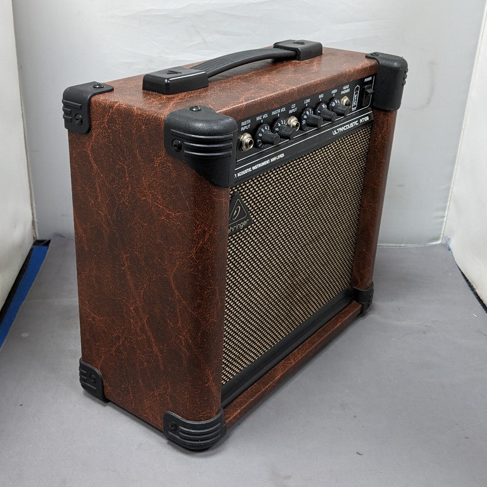 Used Behringer Ultracoustic AT108 Ultra-Compact 15 Watt Acoustic guitar ...